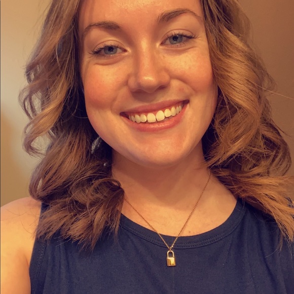 Katelynn's Closet (@katelynnp189) | Poshmark